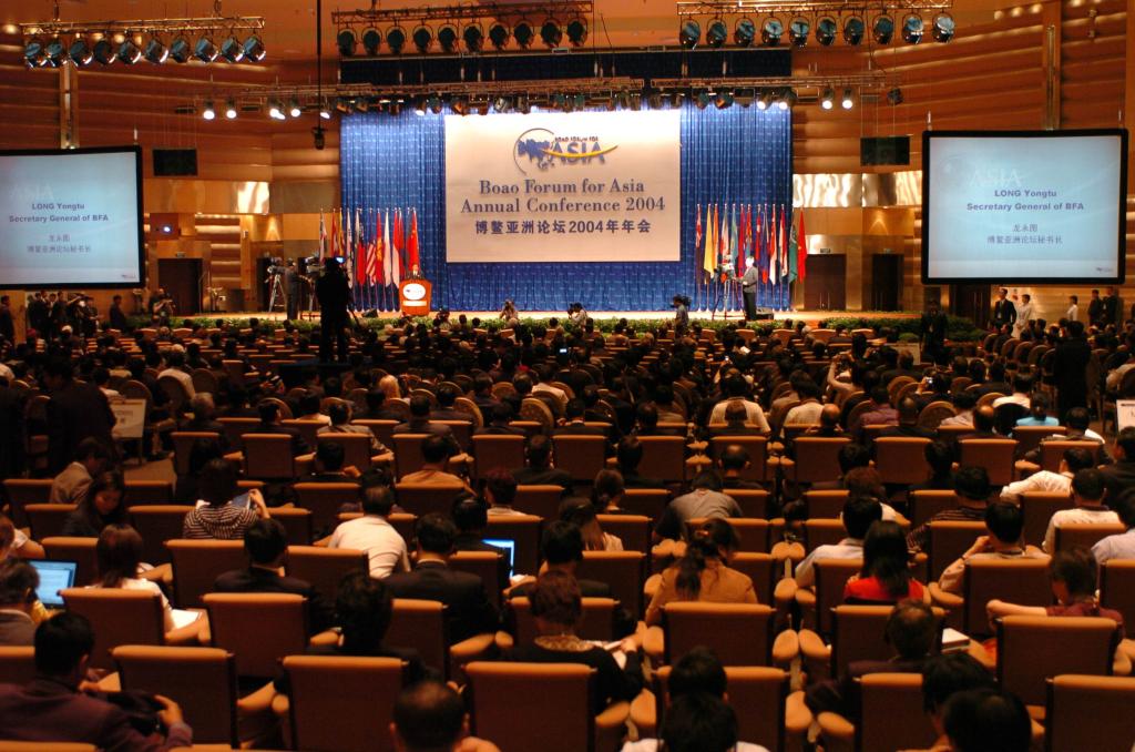20多年间，博鳌与论坛共成长-新华网