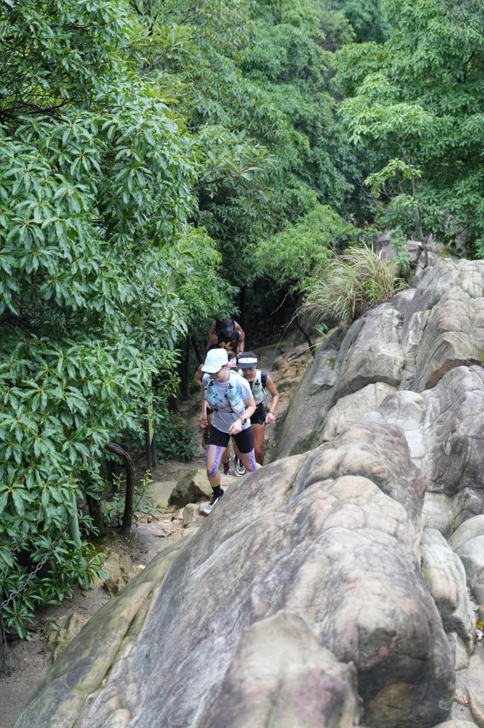 追光丨别让热爱变伤害！专家开出夏季运动“凉方”-新华网