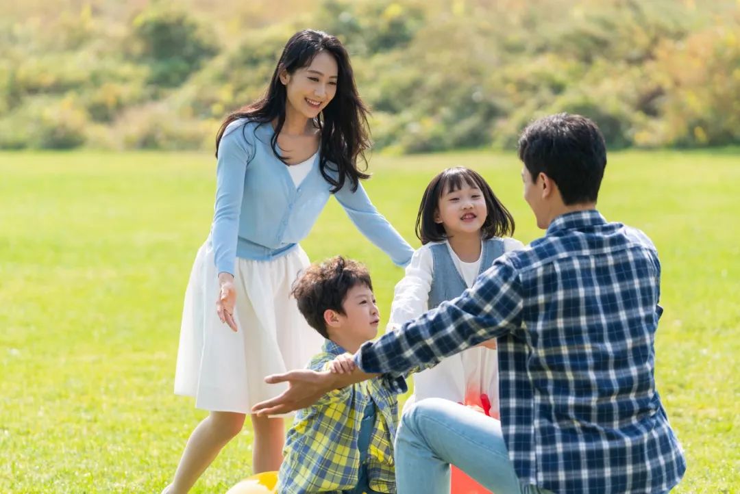 为什么老二总是比老大更聪明？真相扎心了…… - 新华网客户端