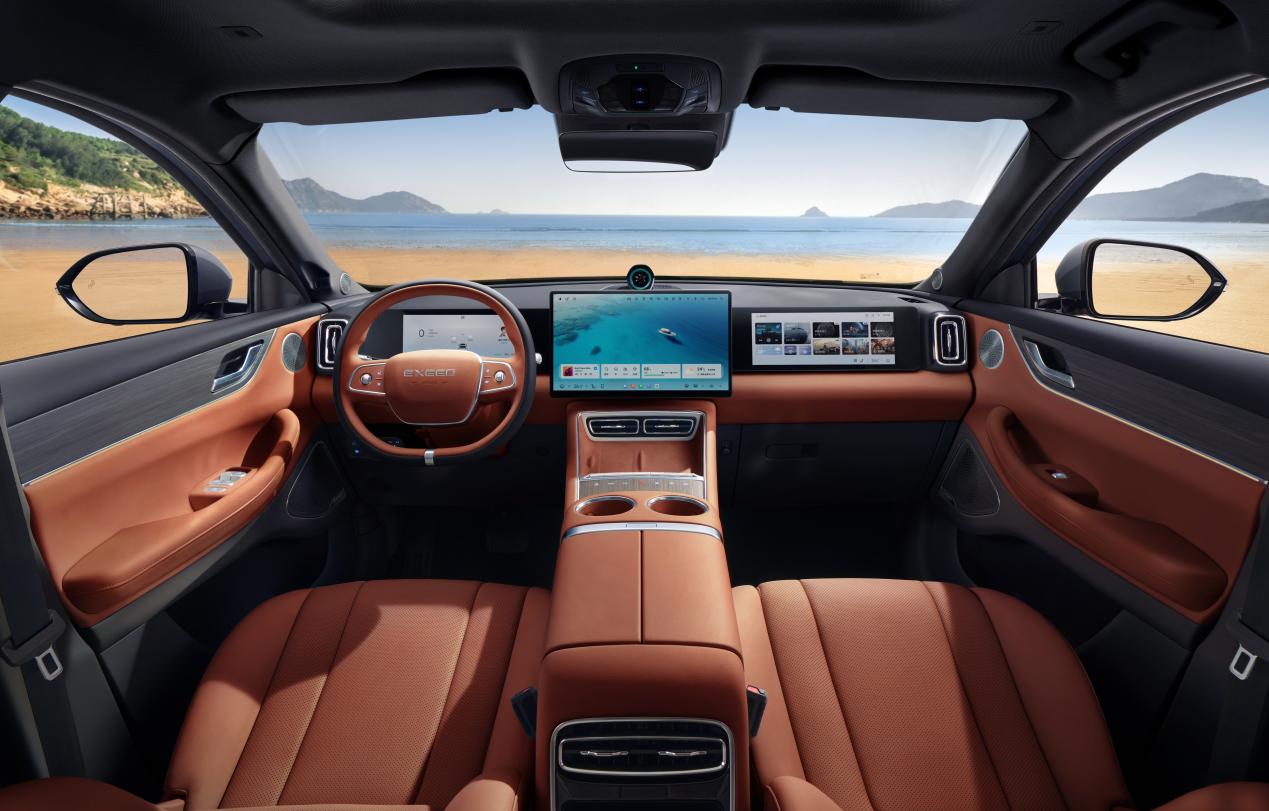 新奢智电中型SUV星途ET5正式预售 定价15.99万元起-新华网