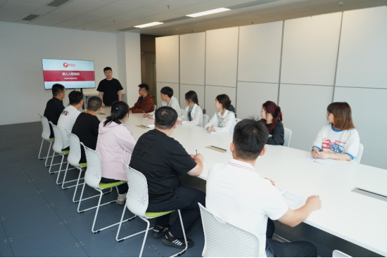 拼多多雄安新公司迎首批员工，150名新员工正式完成签约-新华网
